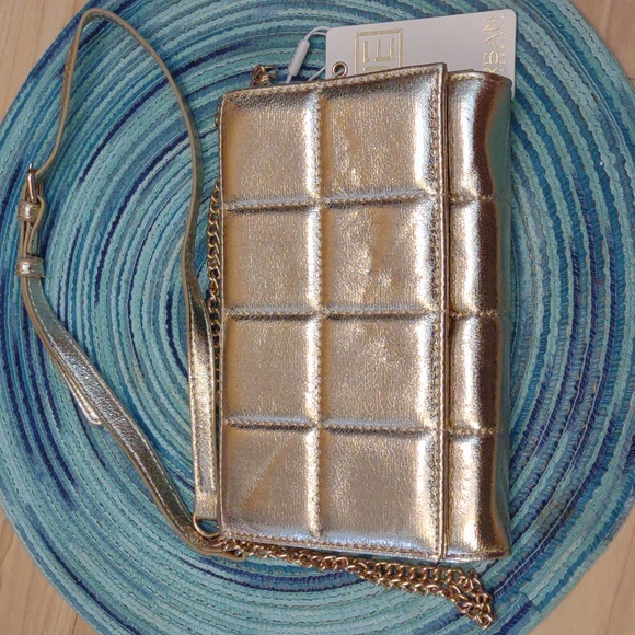 Urban Expressions | Bags | Nwt Urban Expression Gold Quilted ...